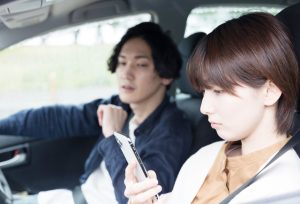 付き合ってないのに怒る男の心理と特徴9個！嫉妬で不機嫌 - Trairy Media
