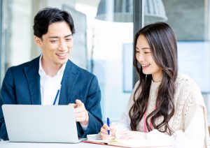 片思い男性あるある35選！心理・行動・連絡・職場 - Trairy Media