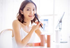 飾らない人の特徴18個診断！モテる？美人・かっこいい - Trairy Media